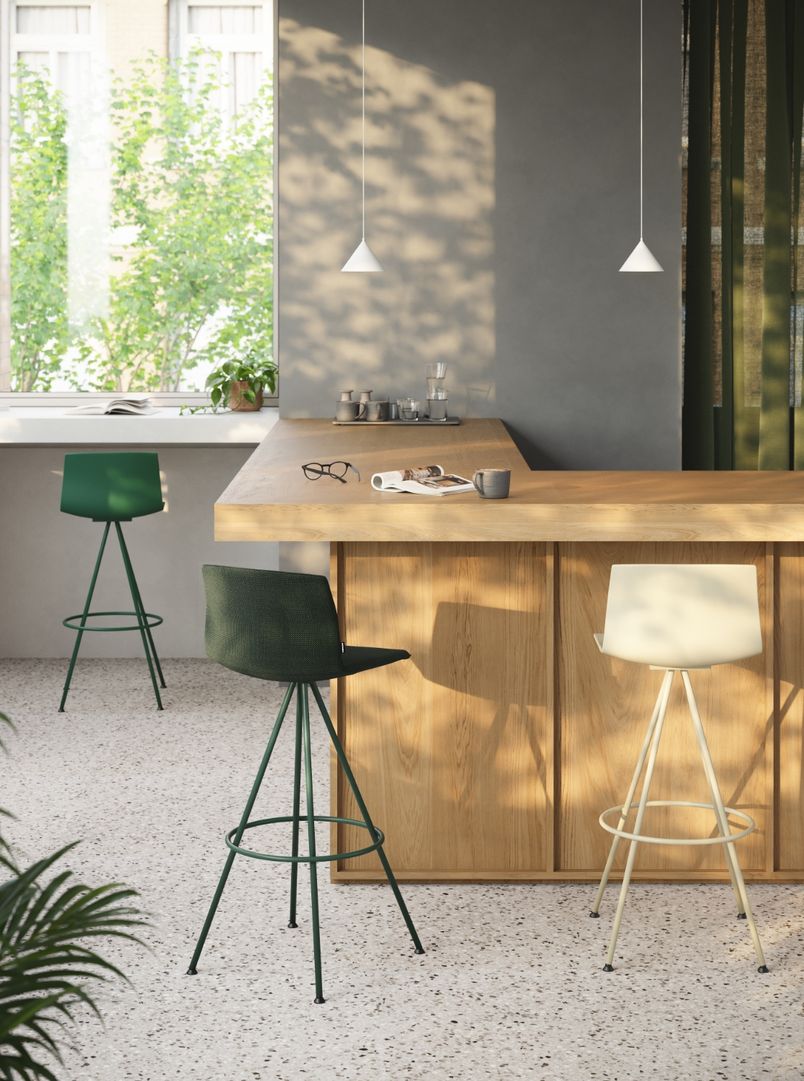 Akaba - Furniture with personality to work well & live better